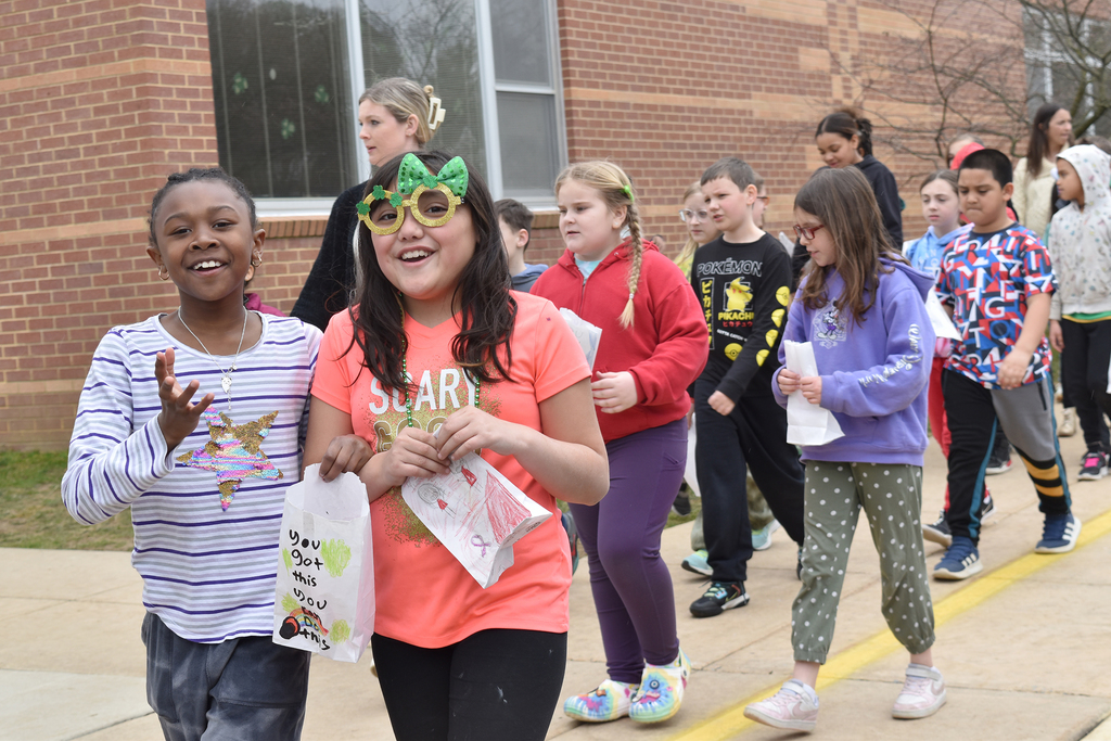 Live Feed | Copper Beech Elementary